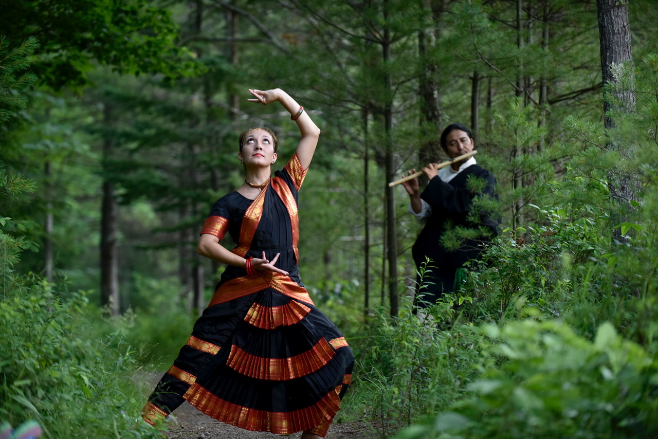 Lake Placid couple documents traditional Siberian dance | News, Sports ...